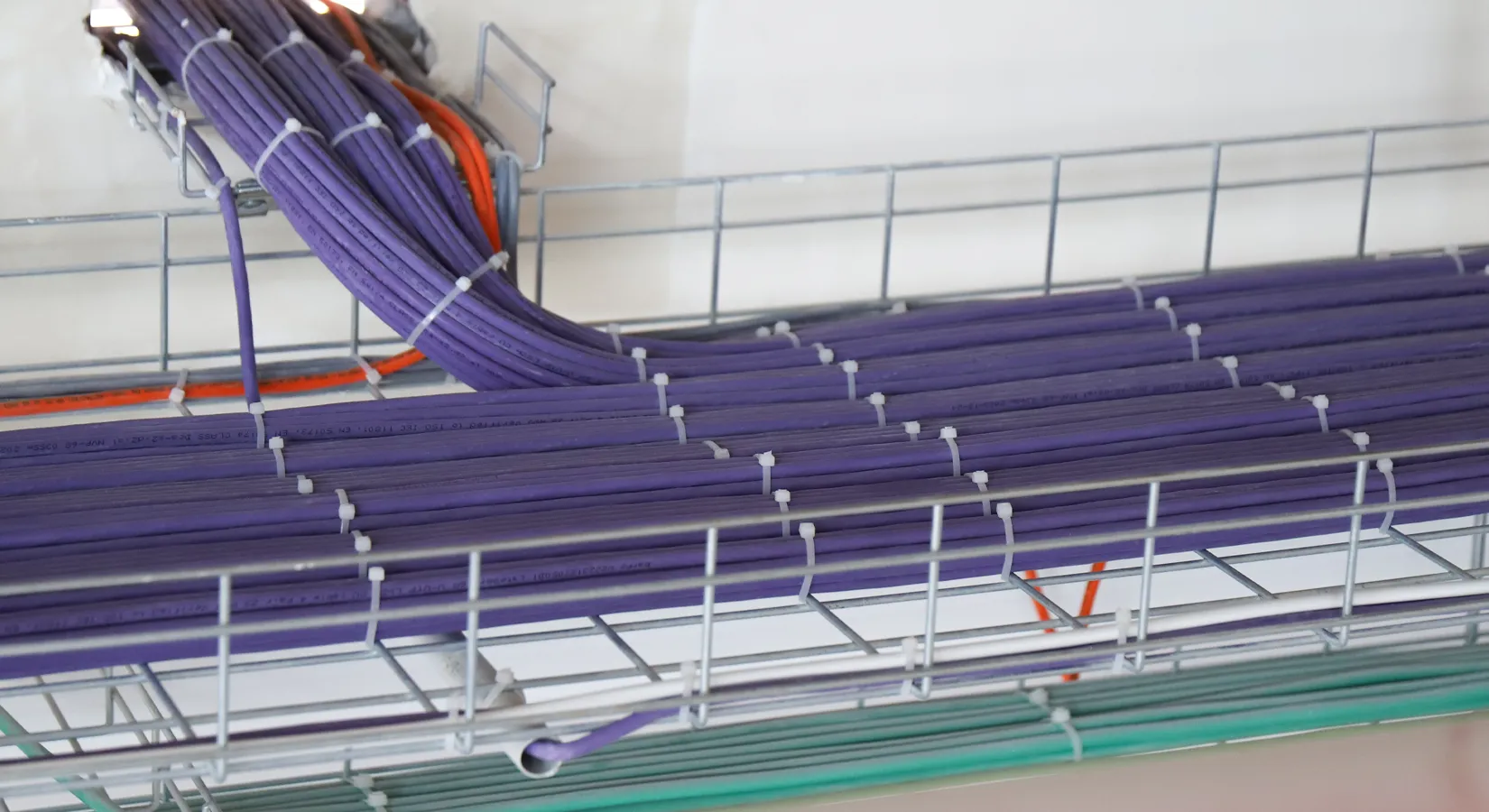 La Importancia de la Gestión de Cables en las Infraestructuras de Red ...